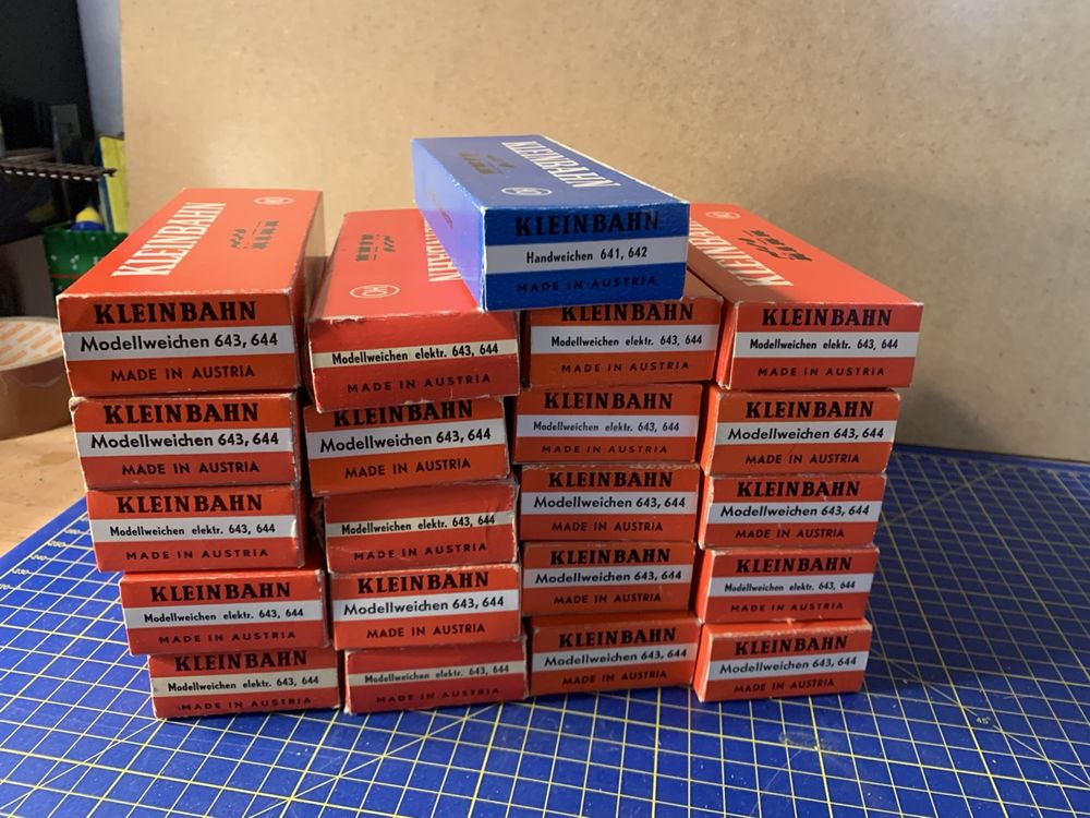 Kleinbahn 40 elekterische Weichen (Gebraucht) in Preverenges für CHF ...