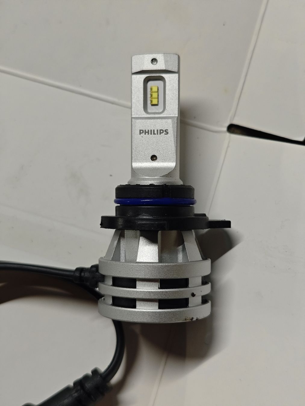 Philips Ultinon Pro3101 LED – HIR2 (Gebraucht) in Volketswil für CHF 30 ...