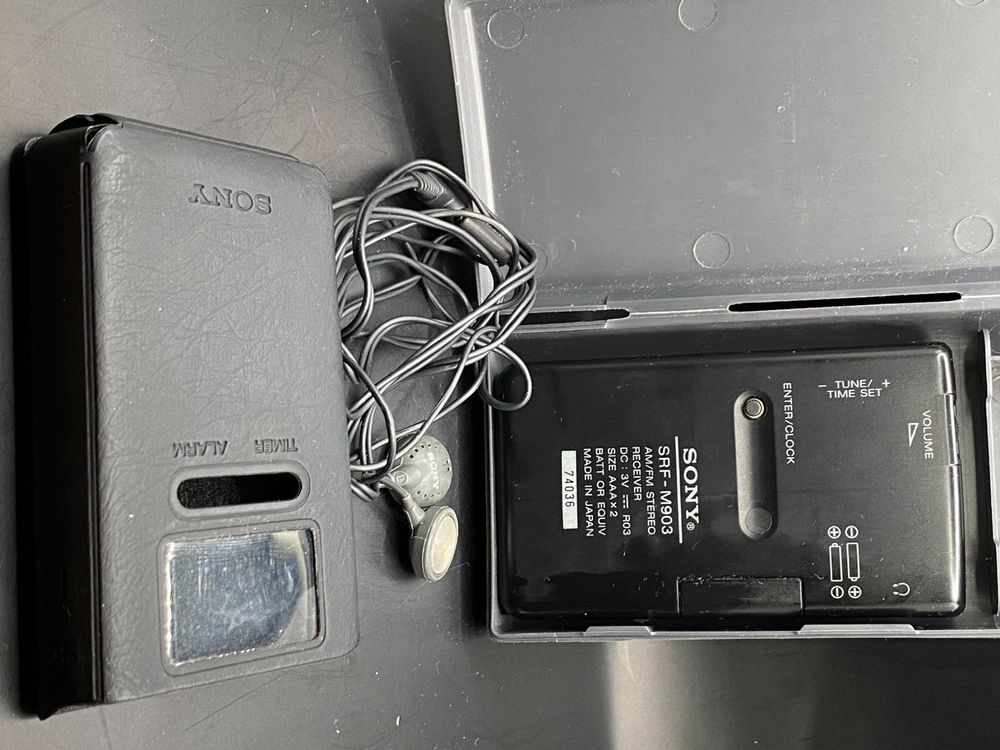Ancien mini-radio Sony SRF-M903 AM/FM MADE IN JAPAN (Gebraucht) in ...
