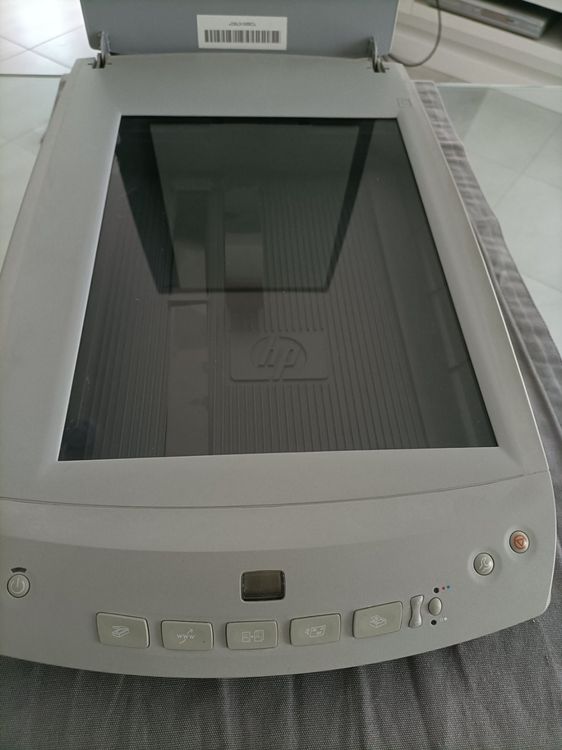 HP Scanjet 4470c für Windows XP inkl. Negative-Scanner | Kaufen auf Ricardo