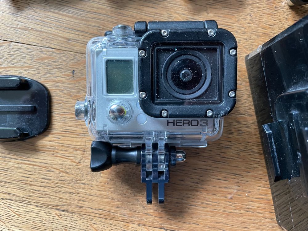 GoPro Hero 3 Silver mit Zubehör | Kaufen auf Ricardo