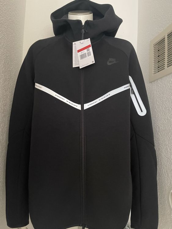 Veste Nike Tech Fleece, Noir, Neuve avec étiquette, Taille L (Neuf avec ...