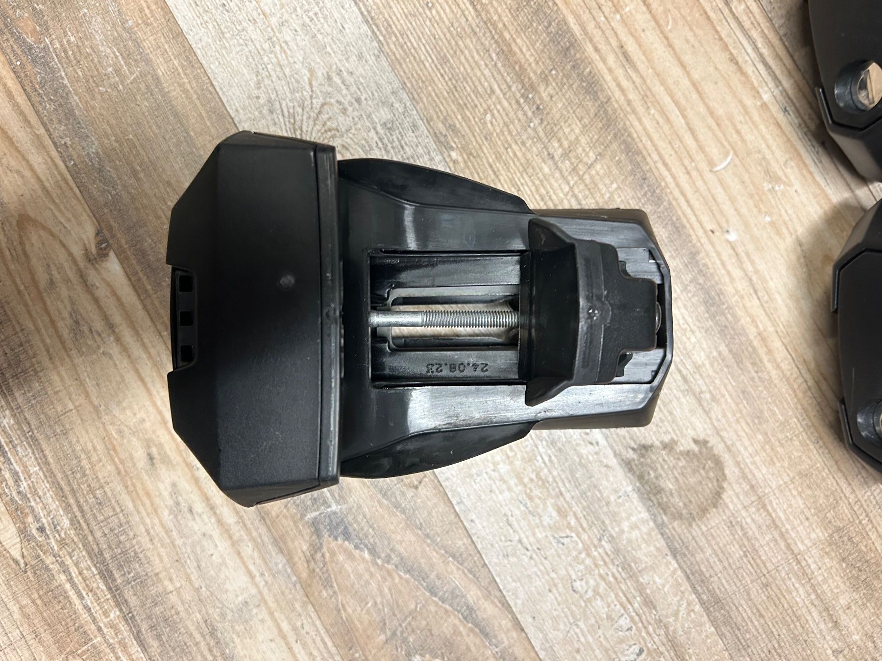 Thule Raised Rail Evo Fuß 4er-Pack schwarz | 710410 (Gebraucht) in ...