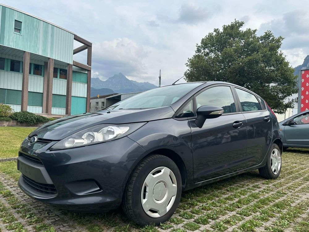Nur 124 000 km, Ford Fiesta 1.2 benzin (Gebraucht) in Bilten für CHF ...