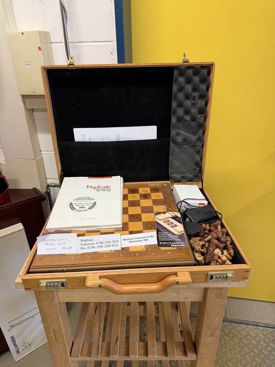 Mephisto Schachcomputer Vancouver 32 Bit Weltmeister 1991 (Gebraucht ...