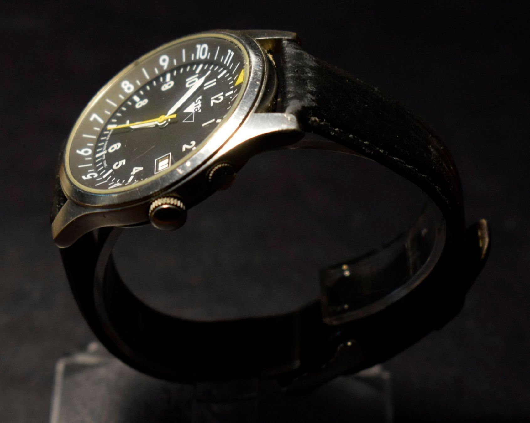 Montre homme SIA – Quartz – Diamètre 40mm – Design sobre (D'occasion) à ...