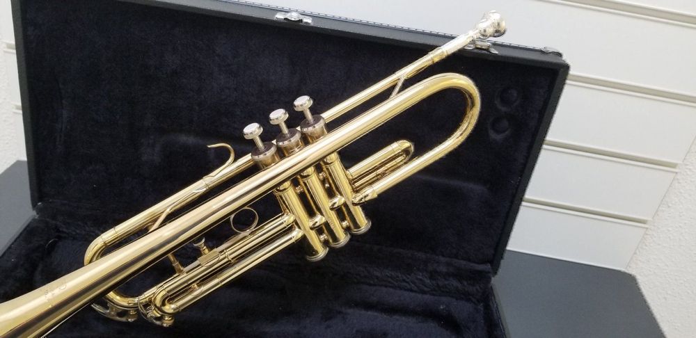 B-Trompete Jupiter STR 606 inkl.koffer und mundstück | Kaufen auf Ricardo