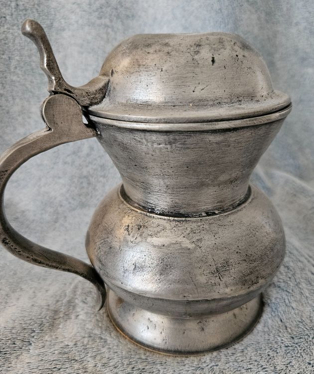 Alte Zinnkanne Karaffe Schweizer Zinn 95% Zinn Stube Sugiez (Gebraucht) in Niederrohrdorf für ...