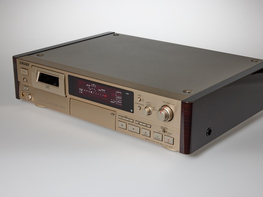 Sony DTC-60ES – DAT Recorder der ES-Serie | Laufwerksschaden (Gebraucht ...