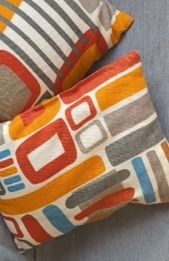 Set of 2 Retro Design Cushions | Kaufen auf Ricardo