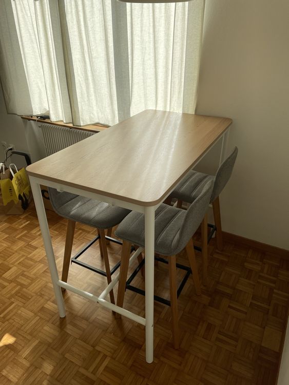 IKEA Hoher Tisch inkl. 4 hohe Stühle (Gebraucht) in Zürich für CHF 115 ...
