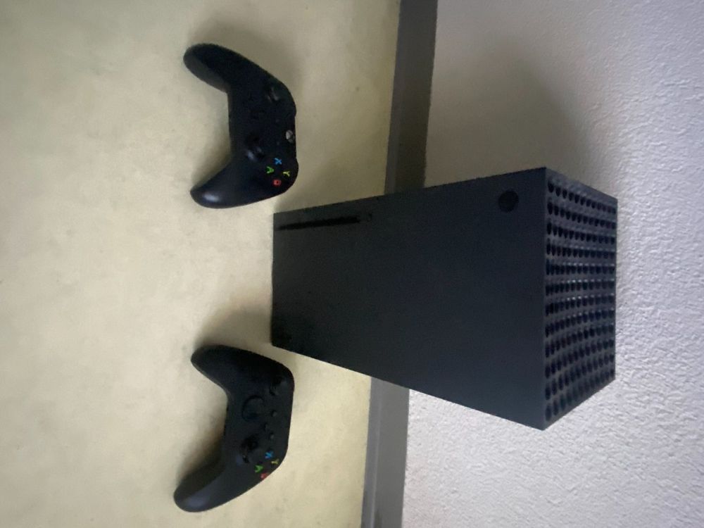 XBOX Series X mit CD Laufwerk | Kaufen auf Ricardo