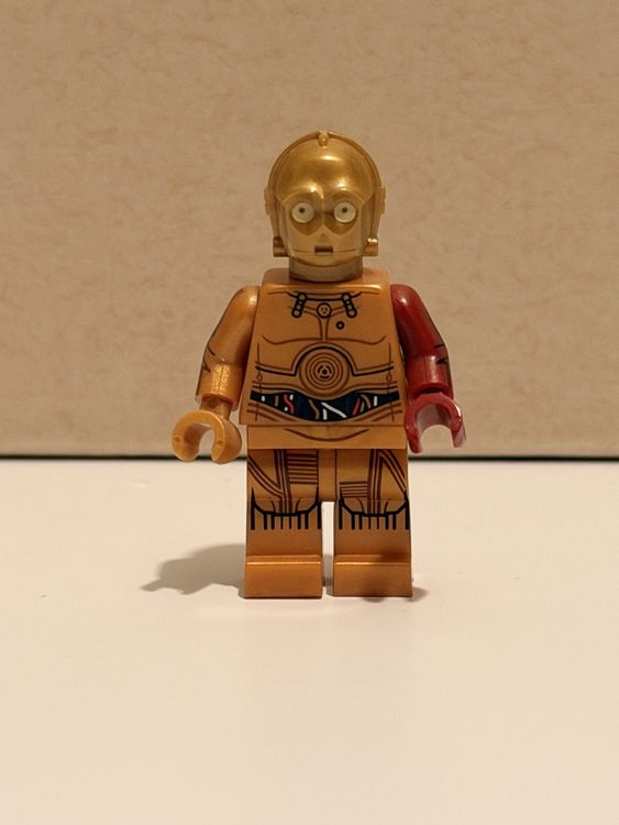 LEGO Star Wars C-3PO mit rotem Arm, 🔥 seltene Figur! (Gebraucht) in ...