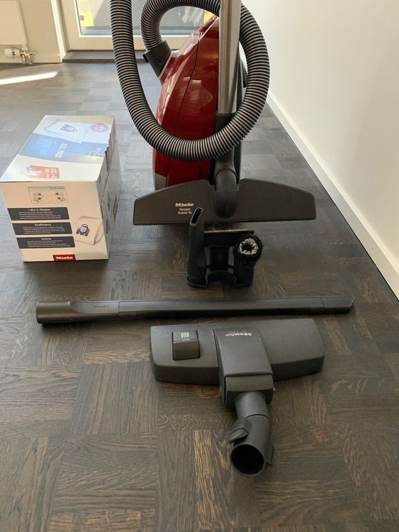 Miele Compact C2 Cat & Dog Vacuum | Kaufen auf Ricardo