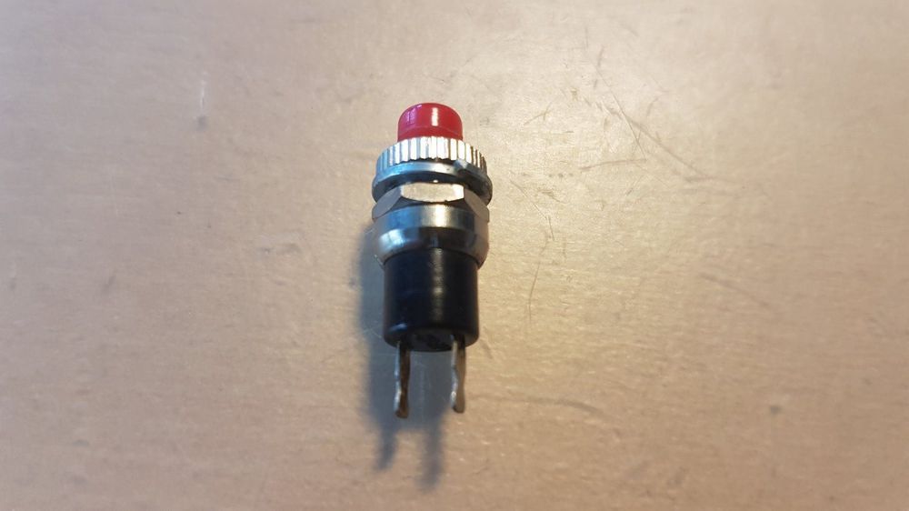 25 Miniatur-Taster 250V/AC;1.5A; Rot | Kaufen auf Ricardo