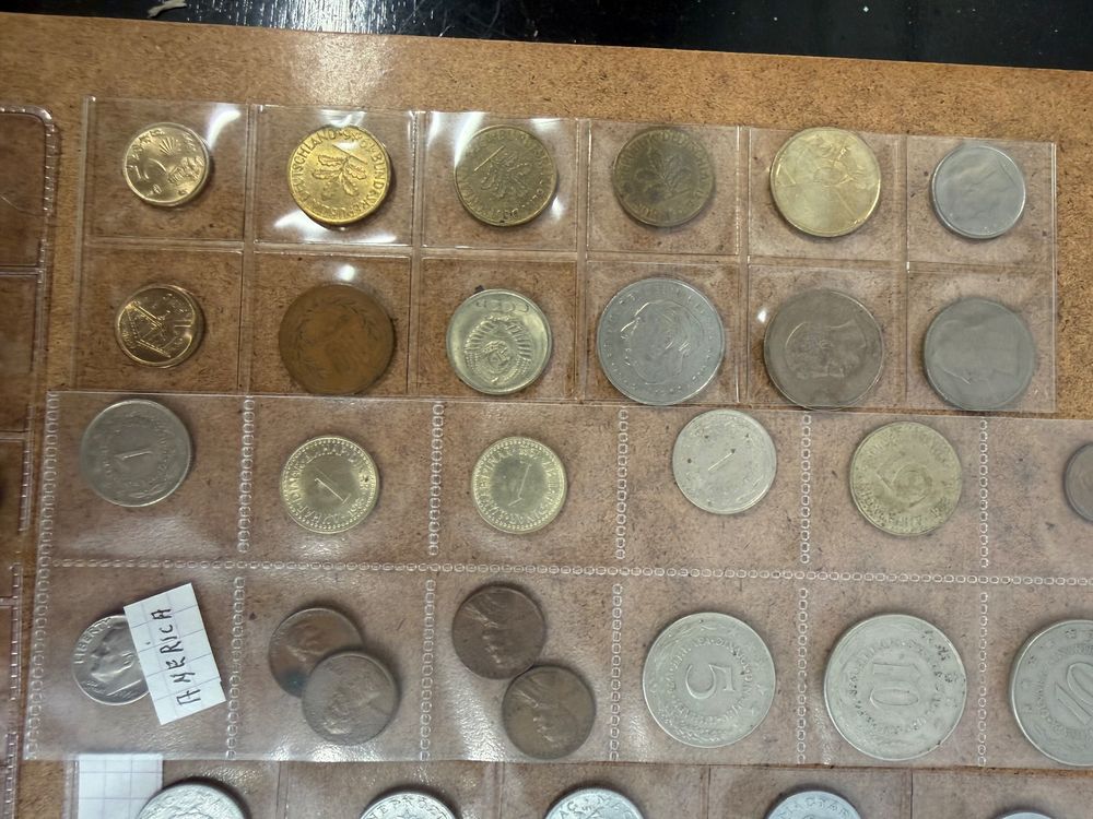 Collection de pièces de monnaie anciennes à saisir! (D'occasion) à ...