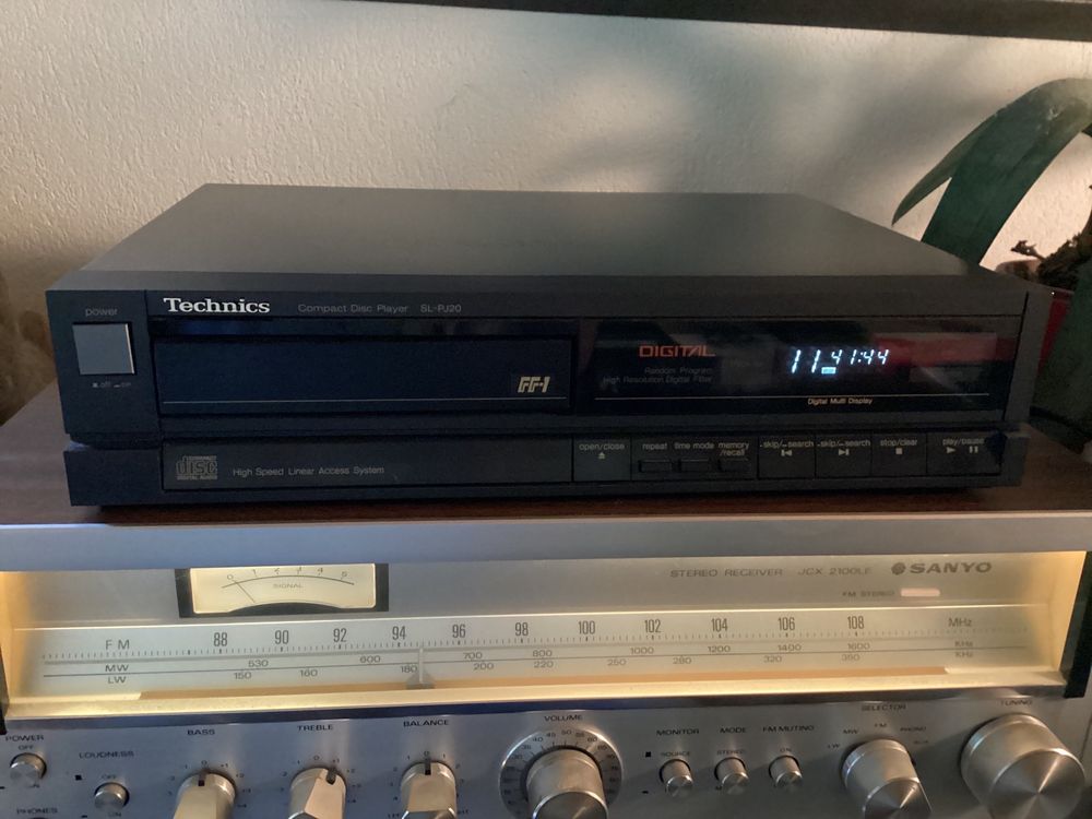 Rarität… Technics SL-PJ 20 CD Spieler 1980iger Jahre ab 19.- | Kaufen ...