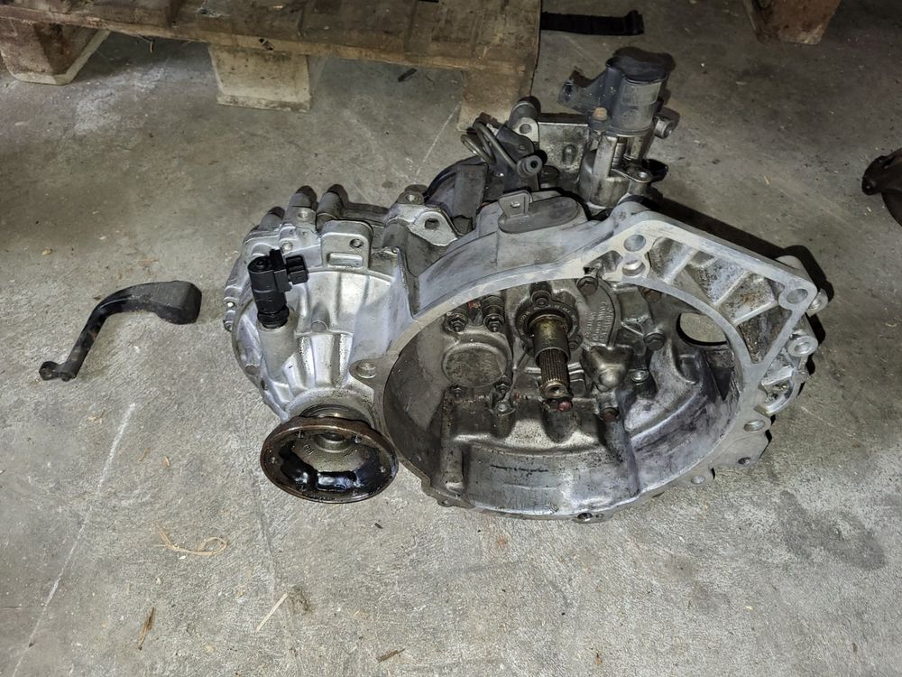 Getriebe VW VR6 Corrado (Defekt) in Dettighofen für CHF 36 – nur Abholung auf Ricardo kaufen