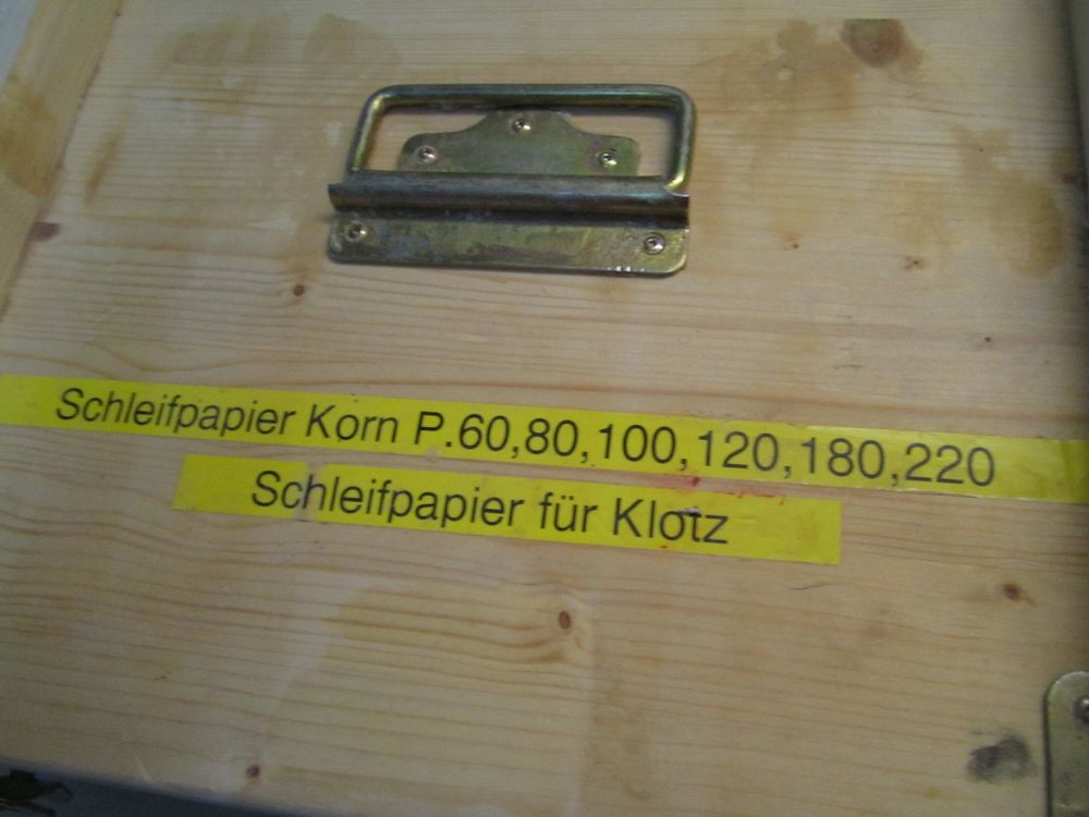 SIA Klett Schleifpapier für Hand-Schleifklotz in Holzbox (Gebraucht) in ...