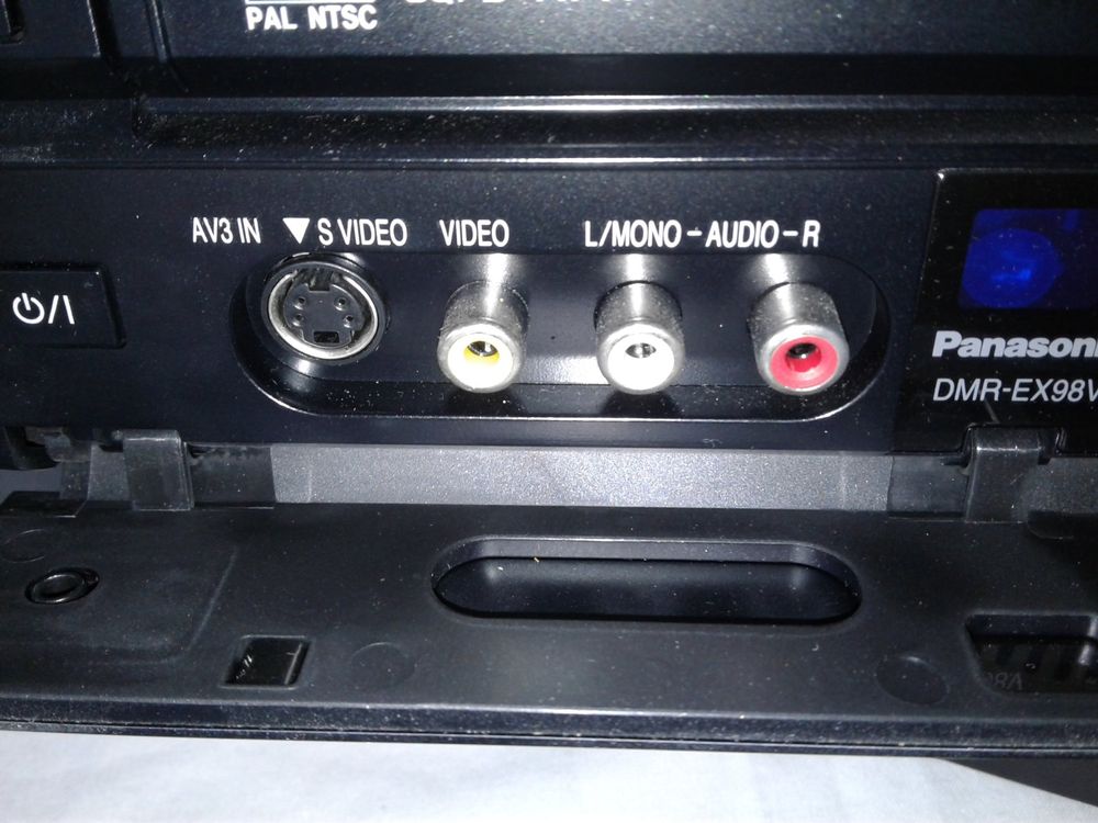 Panasonic DMR-EX98V DVD- /VHS- /HDD-Recorder, (Gebraucht) in Dietikon ...