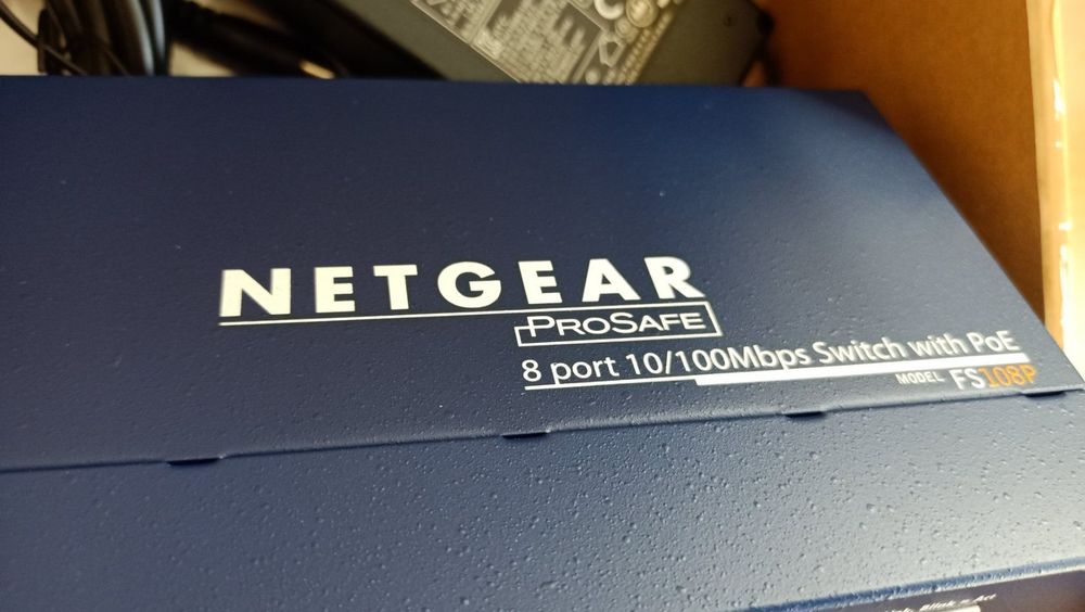 Netgear Prosafe switch with POE FS108P (Neu (gemäss Beschreibung)) in ...