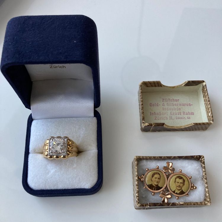 Finger-Ring / Antike Brosche (Gebraucht) in Eschenbach SG für CHF 45 ...