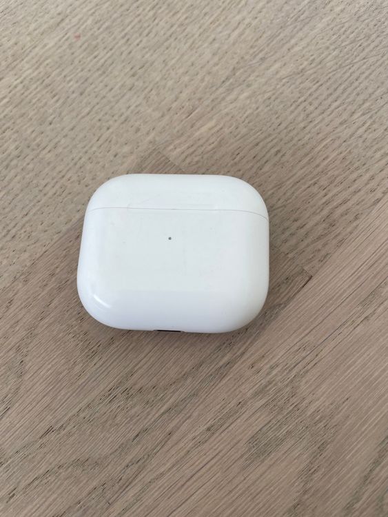Boîte Airpods 3ème génération (Gebraucht) in Cottens FR für CHF 40 ...