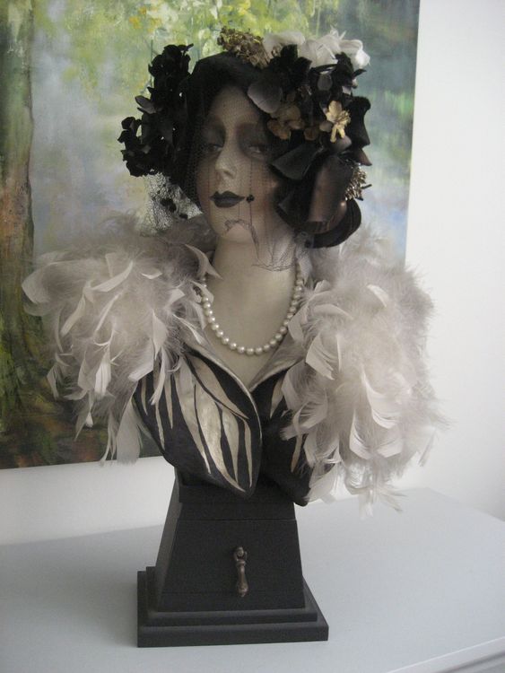 Grosse dekorative Frauenbüste Art Deco Frankreich (Gebraucht) in Rieden SG für CHF 285 – nur ...