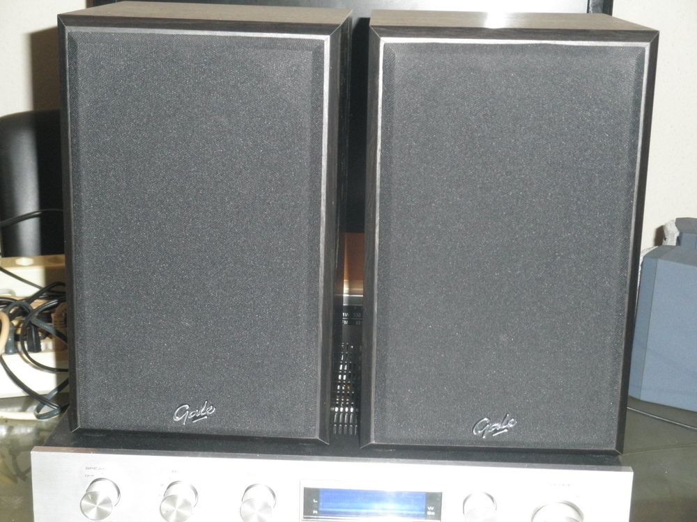 Gale Limited Edition Gold Monitor Boxen UK (Gebraucht) in Wittenbach ...