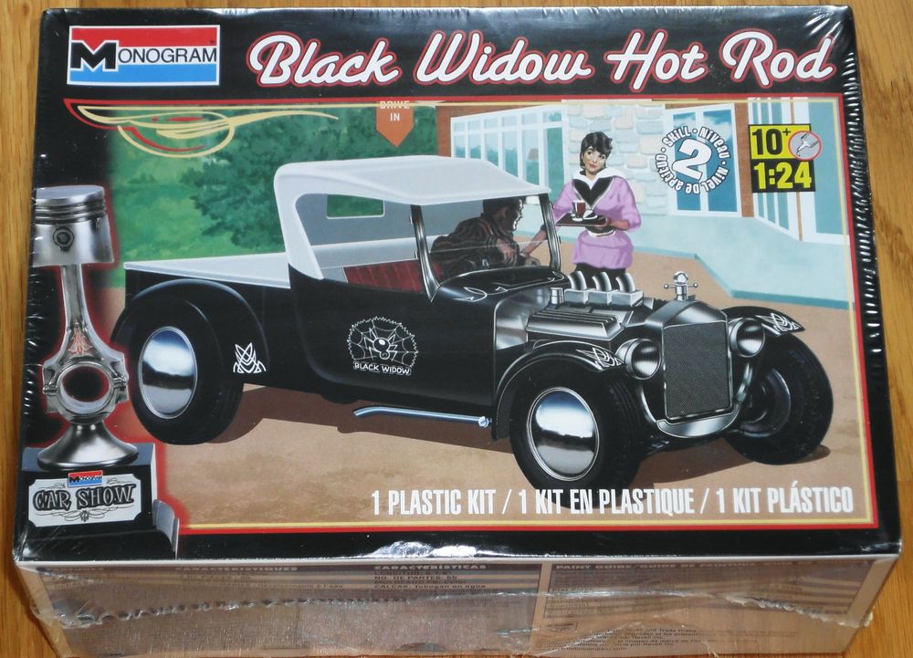 MONOGRAM BLACK WIDOW HOT ROD 1927 FORD MODEL T PICKUP 1:24 (Neu und ...