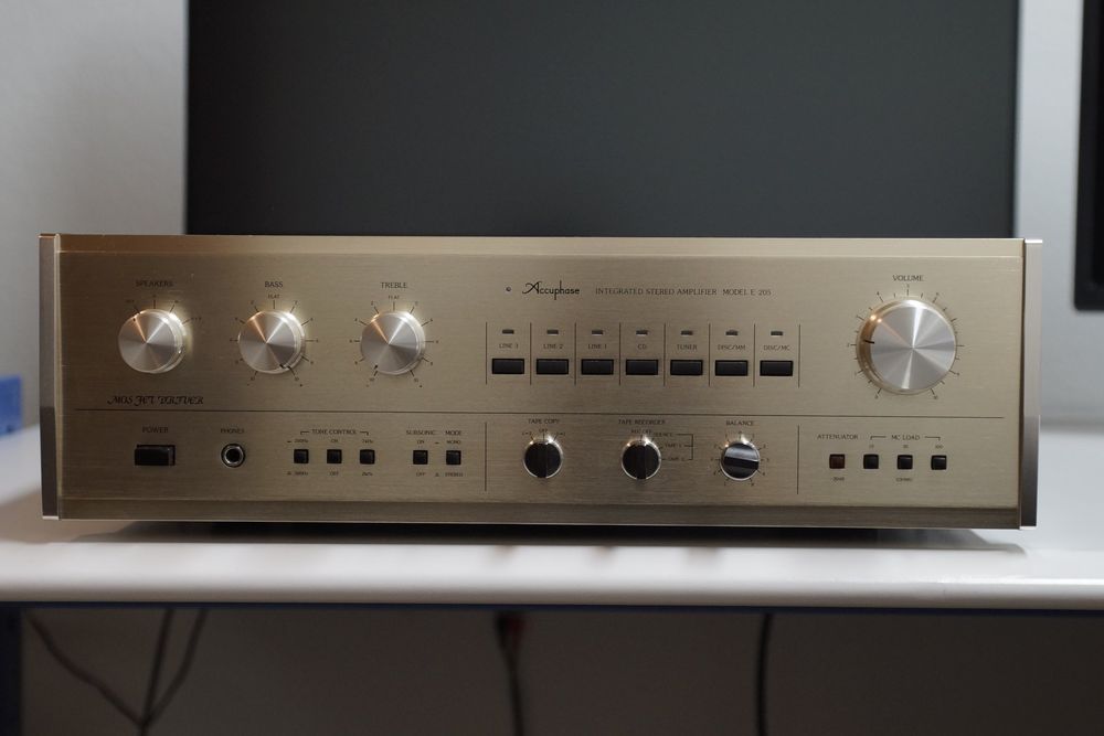 Accuphase Model E-205 Amplifier MOS FET DRIVER (Gebraucht) in Neuheim für CHF 799 – nur Abholung ...