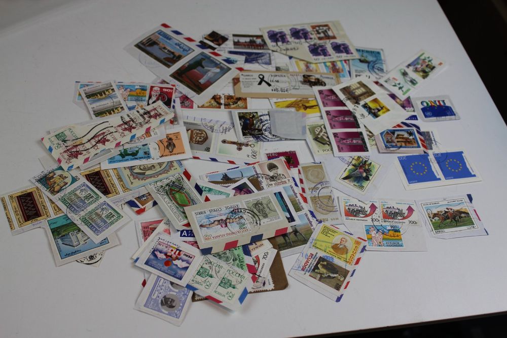 🌍 Lot Welt-Briefmarken – Ab 1.- (Gebraucht) in Basel für CHF 1 – mit ...
