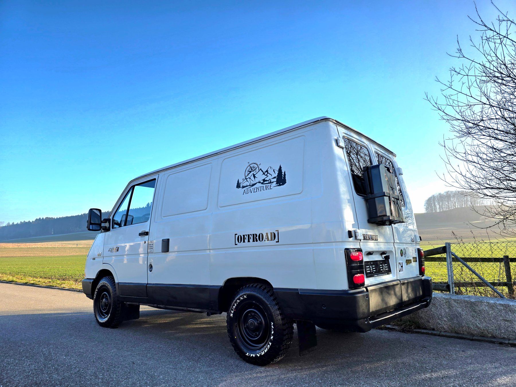 Wohnmobil Renault Trafic 2.5D 4x4 // Expeditionsfahrzeug (Gebraucht) in Reinach AG für CHF 10900 ...