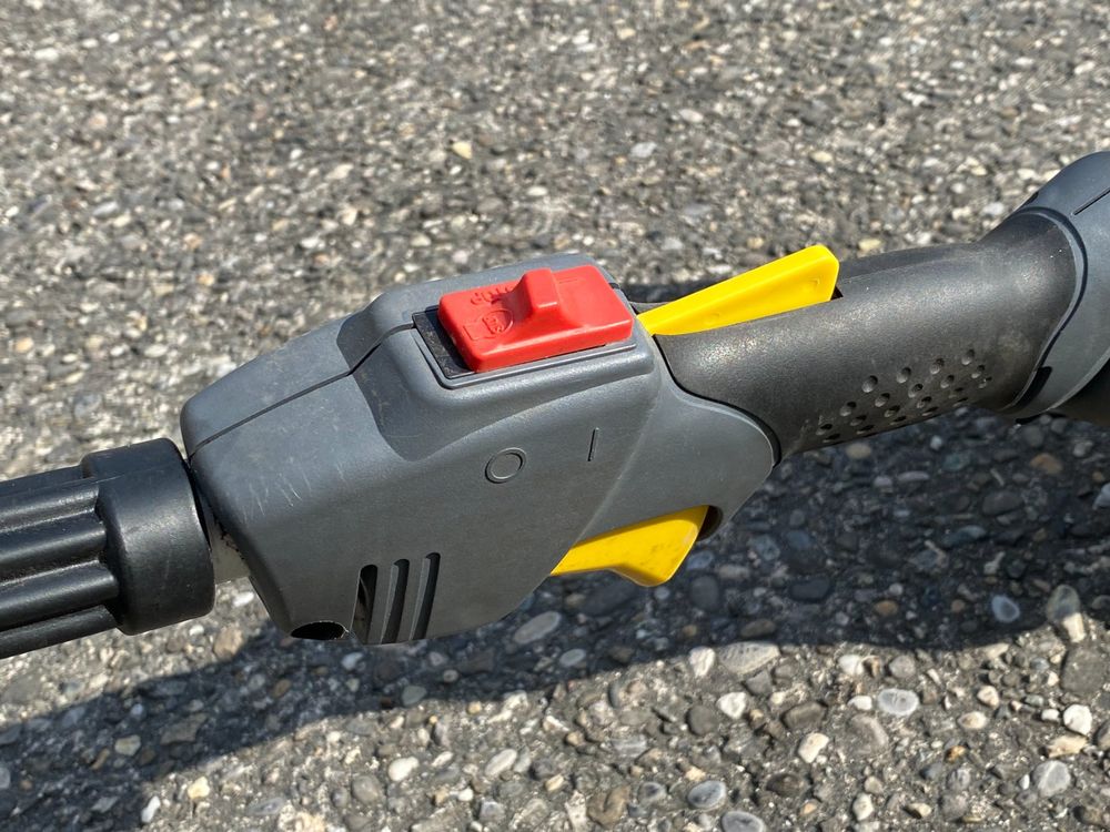 Fadenmäher / Motorsense / Rasentrimmer / Honda UMS 425E (Gebraucht) in ...