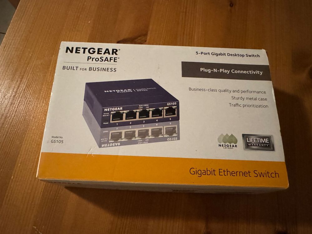 Netgear Gigabit Switch GS105 (Neu und originalverpackt) in Dietikon für ...