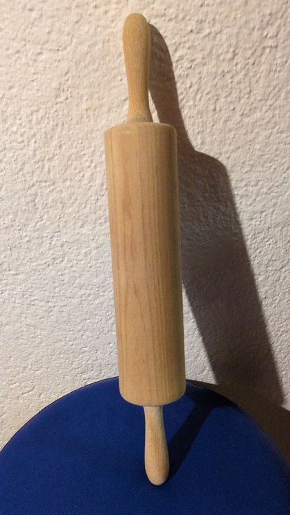 Holz Nudelholz - Backen wie Oma (Gebraucht) in Schaffhausen für CHF 4 ...