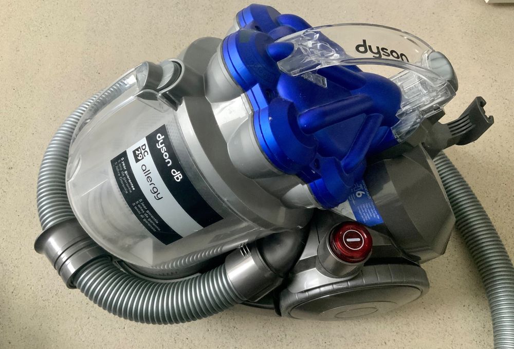 Dyson DC29 dB Allergy Staubsauger | Kaufen auf Ricardo