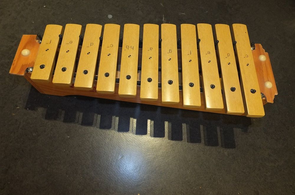 Xilophon aus Holz (Gebraucht) in Kägiswil für CHF 83 – mit Lieferung ...