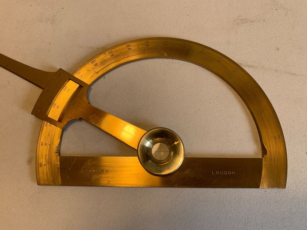 Rapporteur ancien en laiton Stanley London (Gebraucht) in für CHF 140 ...