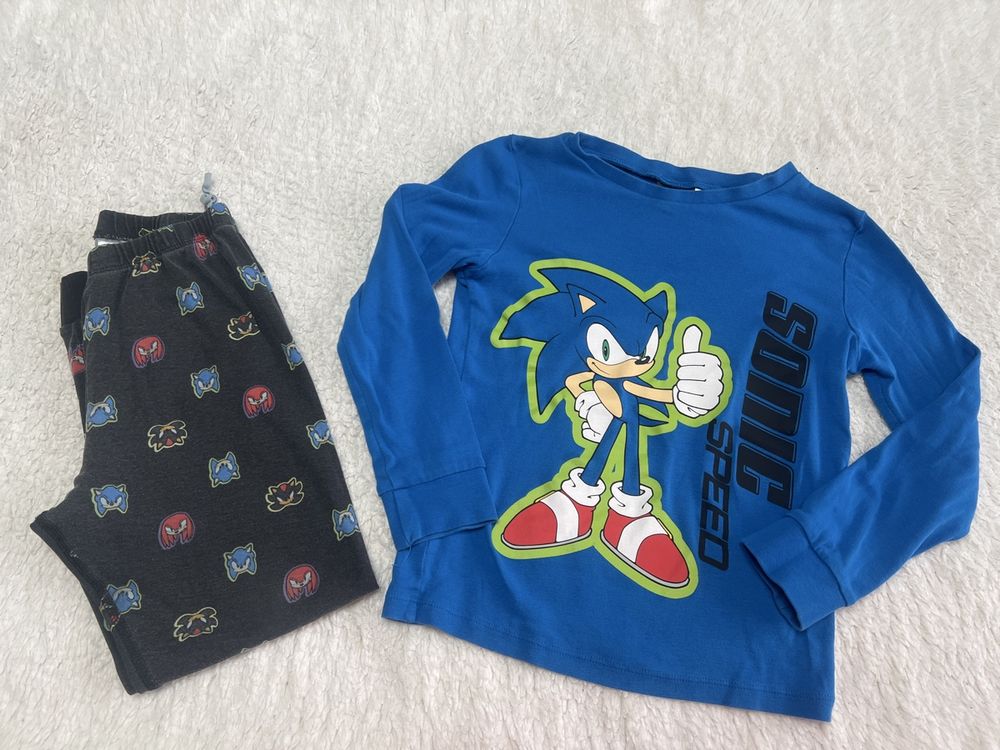 Pyjama Sonic H&M 122/128 (Gebraucht) in Chenens für CHF 6 – mit Lieferung auf Ricardo kaufen