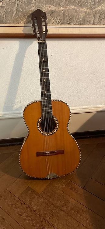 Gitarre R. Gerome (Gebraucht) in Bern für CHF 50 – nur Abholung auf ...