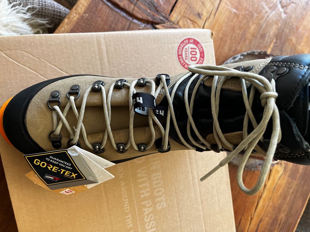 Hanwag Omega GTX / NEW (Neu und originalverpackt) in für CHF 300 – mit ...