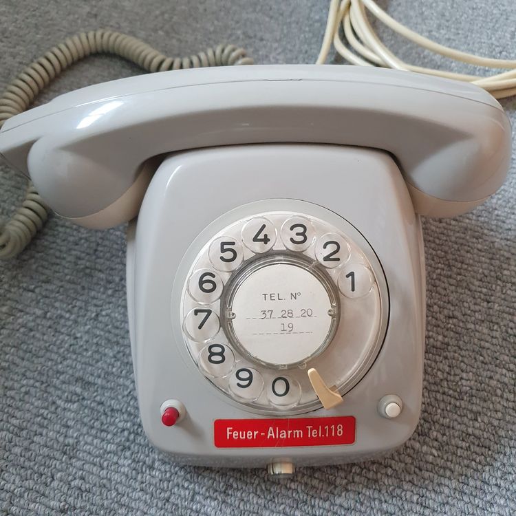 Telefon mit Wählscheibe (Gebraucht) in Dietlikon für CHF 20 – mit ...