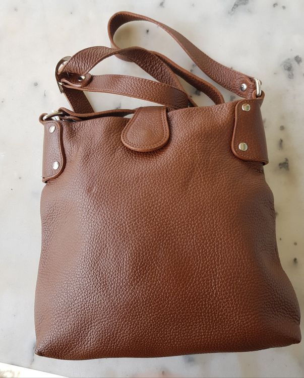 Petit Sac Bandoulière cuir brun foncé (Neu (gemäss Beschreibung)) in ...