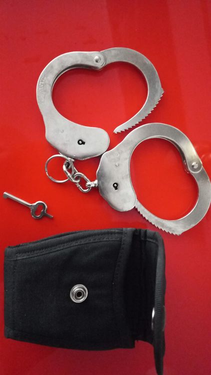 Handschellen | Kaufen auf Ricardo
