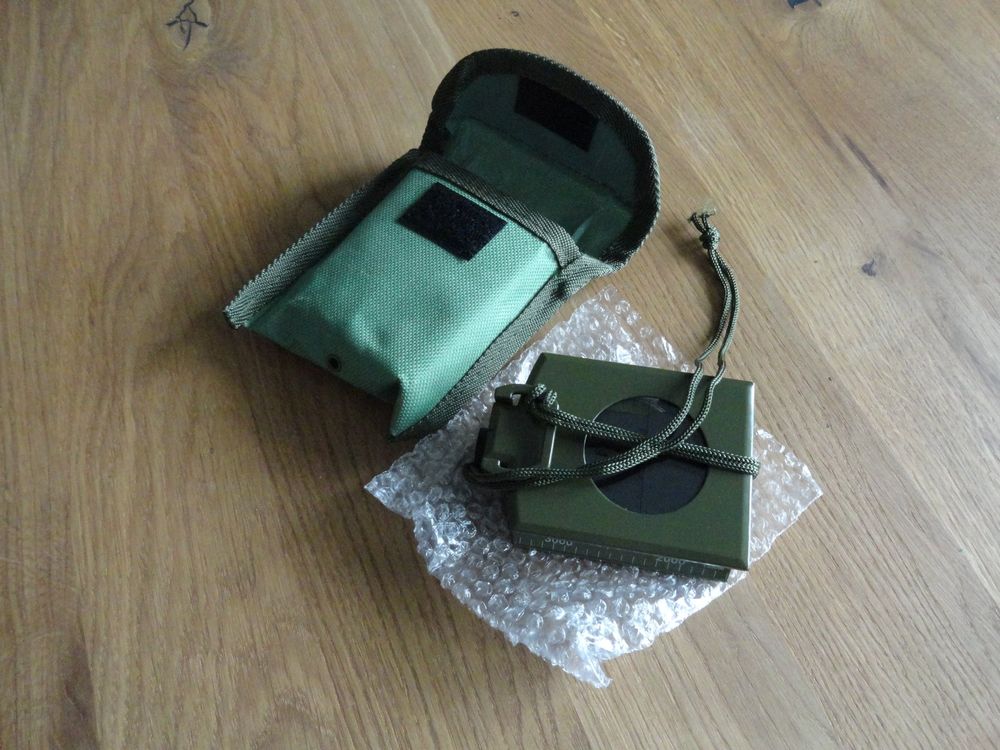 KOMPASS MIT NEIGUNGSMESSER - SEHR ROBUST UND AUS METALL (Neu (gemäss Beschreibung)) in ...