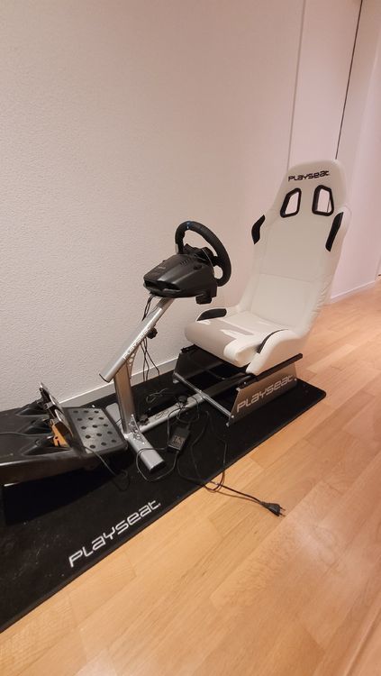 Playseat Evolution + Logitech G29 (Gebraucht) in Au ZH für CHF 280 – nur Abholung auf Ricardo kaufen