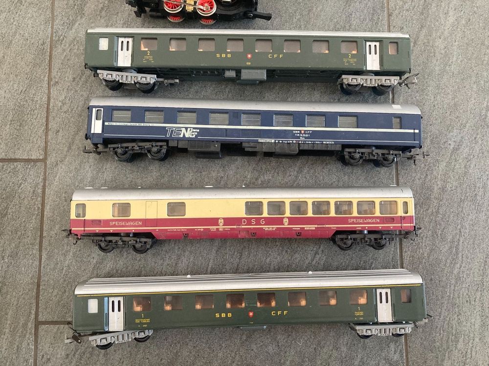 Modelleisenbahn (Defekt) in für CHF 16 – mit Lieferung auf Ricardo kaufen