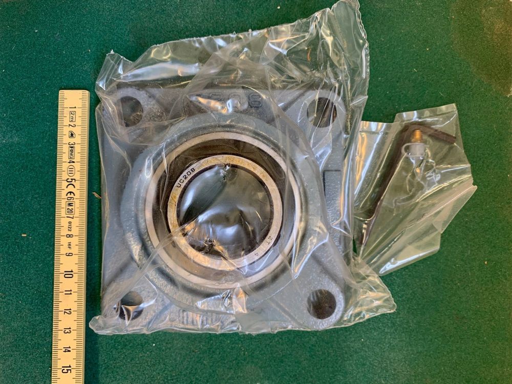ASAHI Flanschlager UCF 208 (Welle 40 mm) (Neu und originalverpackt) in Zürich für CHF 25 – mit ...