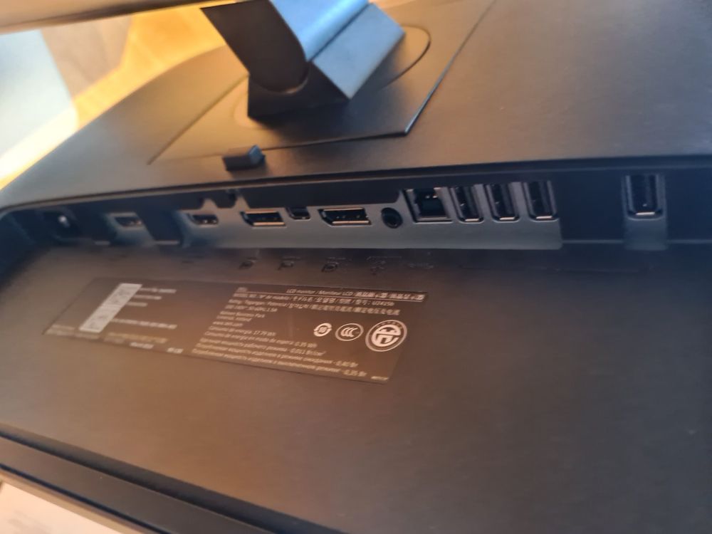 Dell Ultrasharp U2415 Monitor, 1920 x 1200, 16:10, IPS | Acheter sur ...